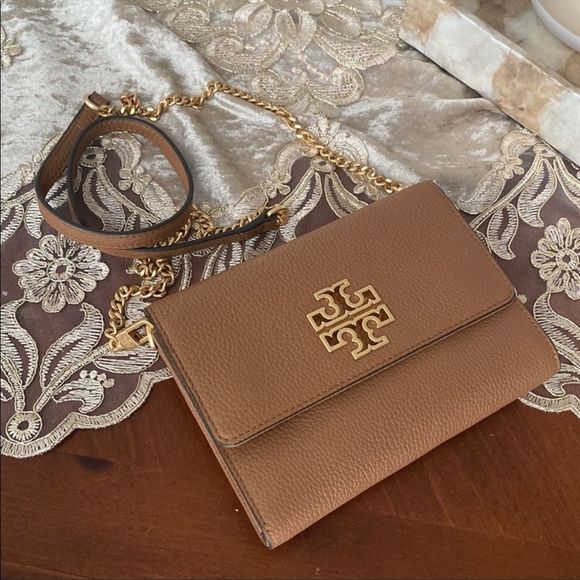 Tory Burch | Bags | Tory Burch Brown Crossbody | Poshmark